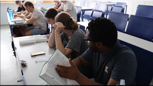 Annual Report – Center for International Programs | Kalamazoo College